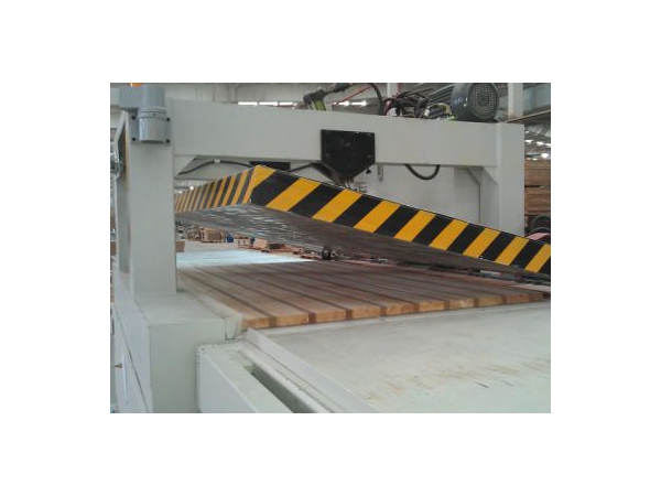 RF Press | Radio Frequency Gluer | JYC | ETW International